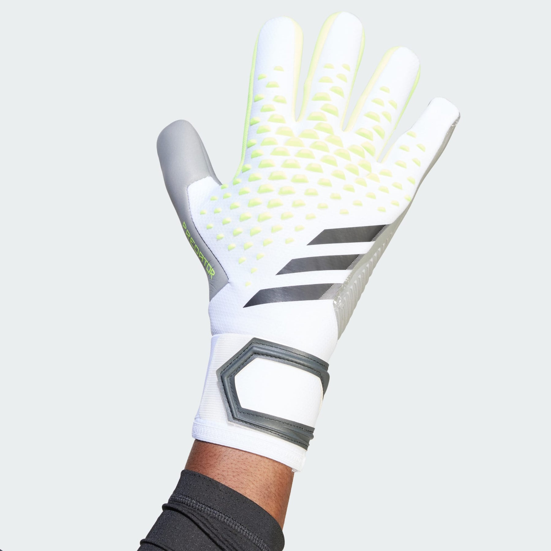 adidas PREDATOR COMPETITION GOALKEEPER GLOVES - Niky's Sports