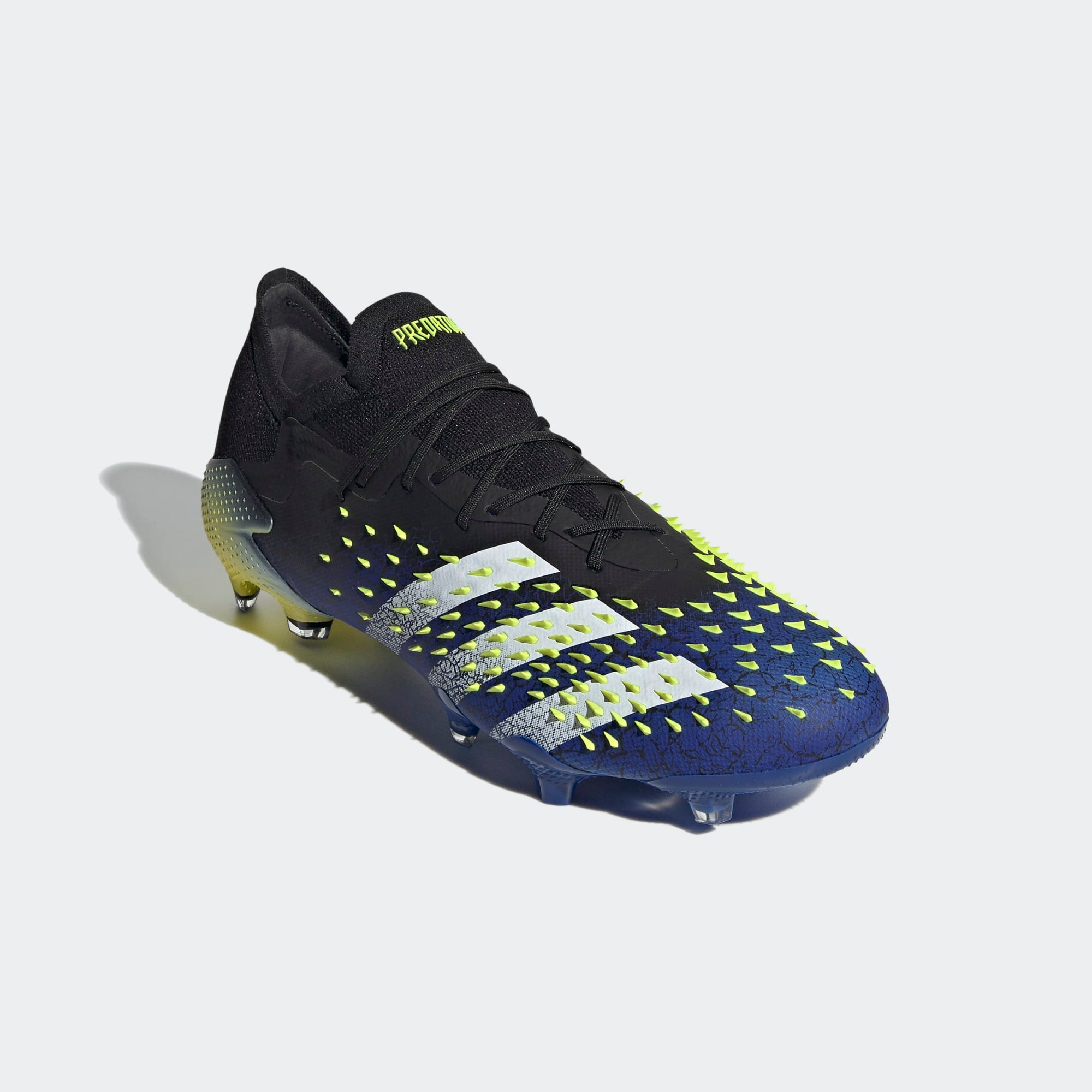 PREDATOR FREAK.1 LOW CUT FIRM GROUND CLEATS MENS - Niky's Sports